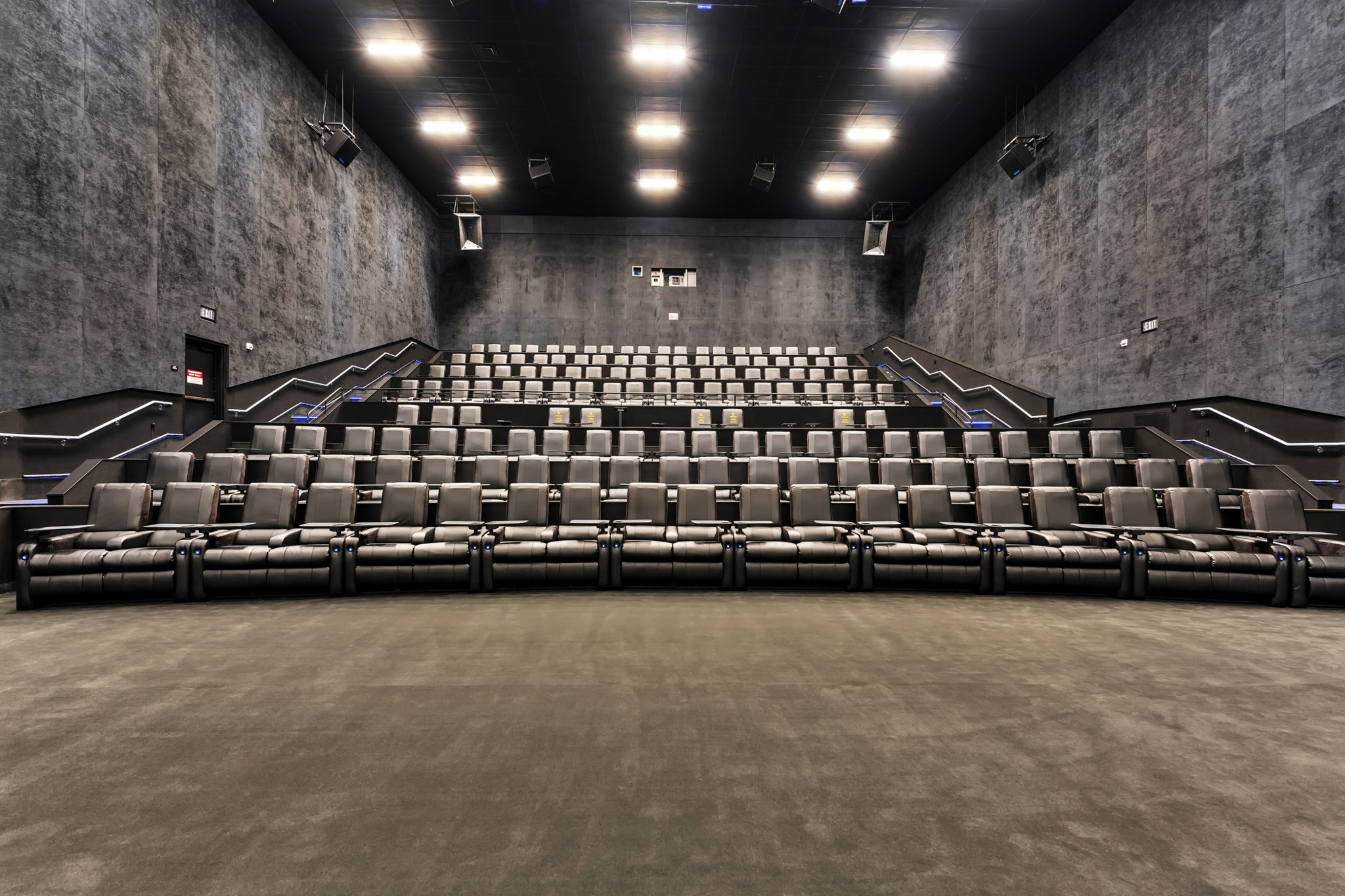 Montclair Place Entertainment Center and AMC Montclair Place 12 – Lyle ...